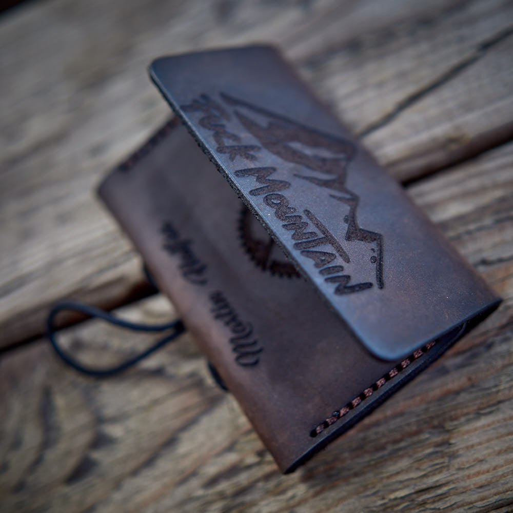 Stylish Leather Adventure Pouch – Your Ultimate Wallet Upgrade!