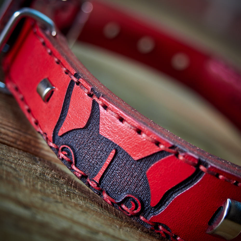 Frenchie Flair Leather Collar: Style for Your French Bulldog